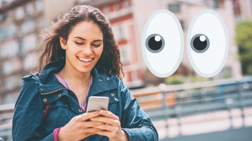 25 Great Ways to Respond to 👀 Emoji